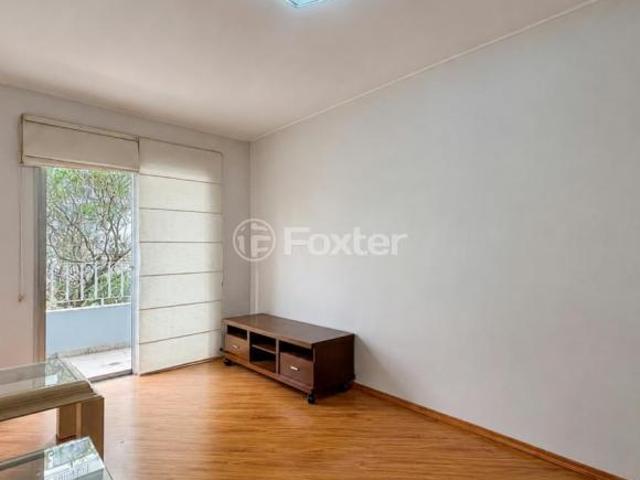 Apartamento, 2 dormitórios, 70 m², em Perdizes