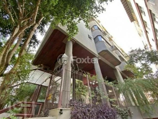 Apartamento, 2 dormitórios, 70.43 m², em Moinhos de Vento