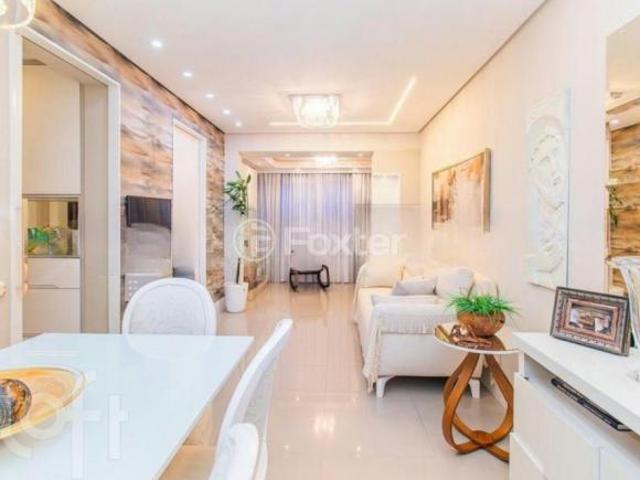 Apartamento, 2 dormitórios, 70.51 m², em Passo da Areia