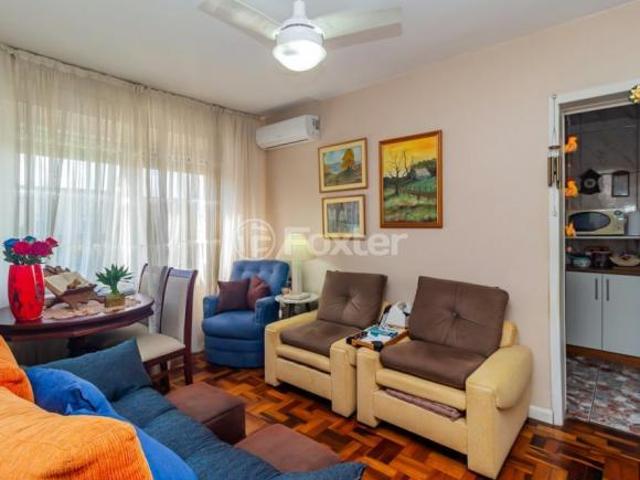 Apartamento, 2 dormitórios, 70.72 m², em São Sebastião
