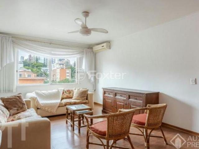 Apartamento, 2 dormitórios, 70.72 m², em Petrópolis