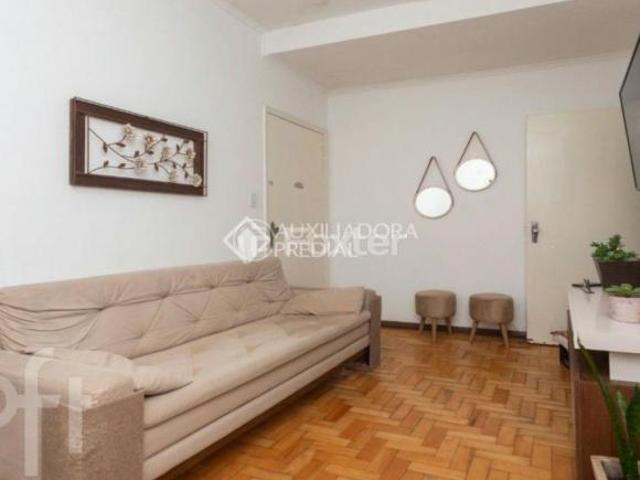Apartamento, 2 dormitórios, 71 m², em Santa Cecília