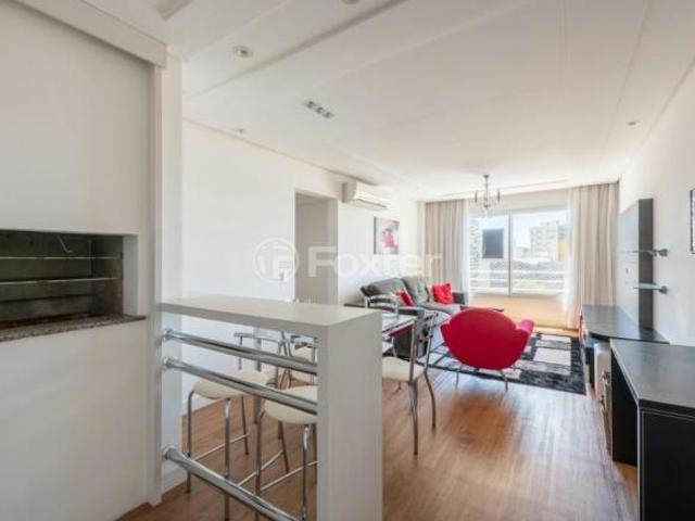 Apartamento, 2 dormitórios, 71.05 m², em Auxiliadora
