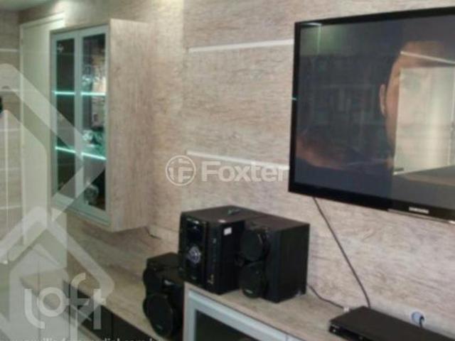Apartamento, 2 dormitórios, 71.12 m², em Centro