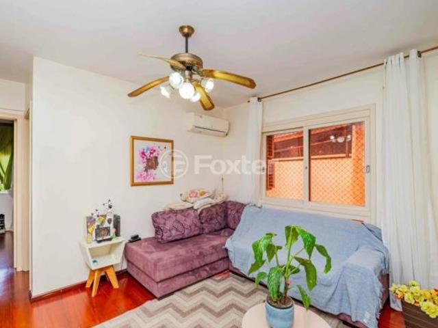 Apartamento, 2 dormitórios, 71.24 m², em Passo da Areia