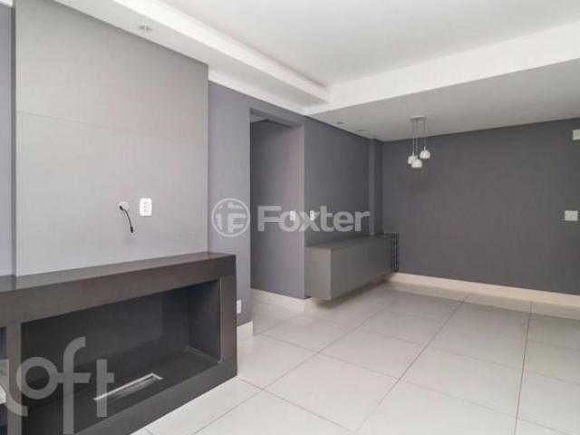 Apartamento, 2 dormitórios, 71.26 m², em Petrópolis