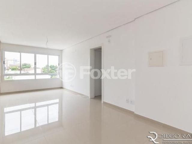 Apartamento, 2 dormitórios, 71.38 m², em Vila Ipiranga
