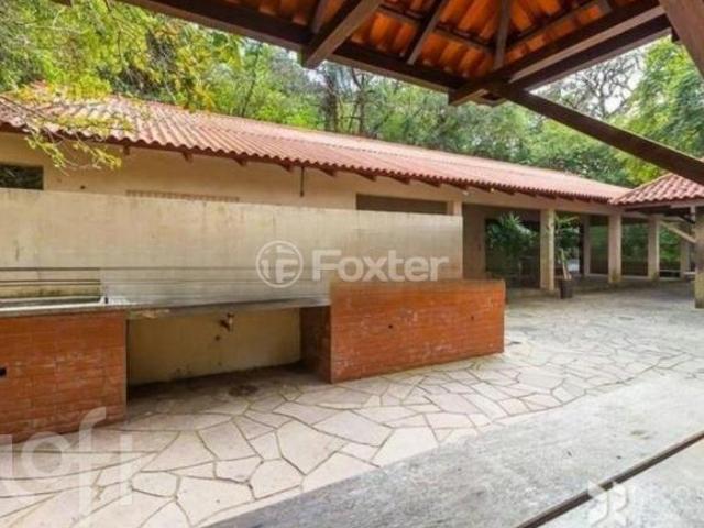 Apartamento, 2 dormitórios, 71.85 m², em Teresópolis