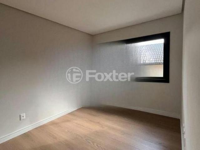 Apartamento, 2 dormitórios, 71.99 m², em Q.ta da Serra