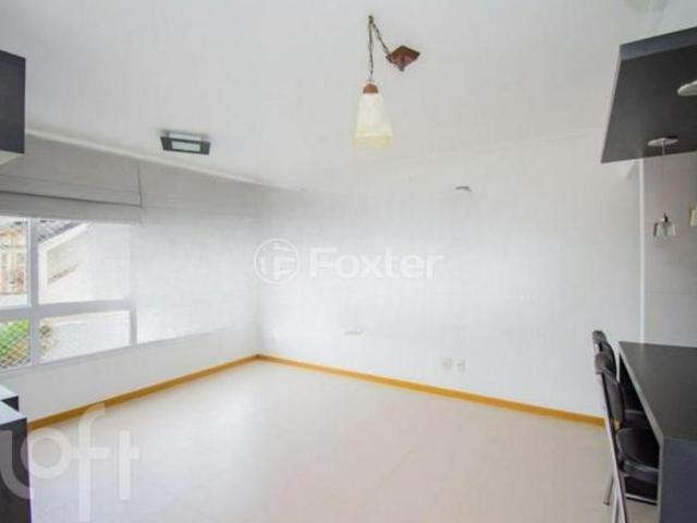 Apartamento, 2 dormitórios, 72 m², em Rio Branco