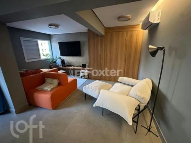 Apartamento, 2 dormitórios, 72 m², em Vila Mariana