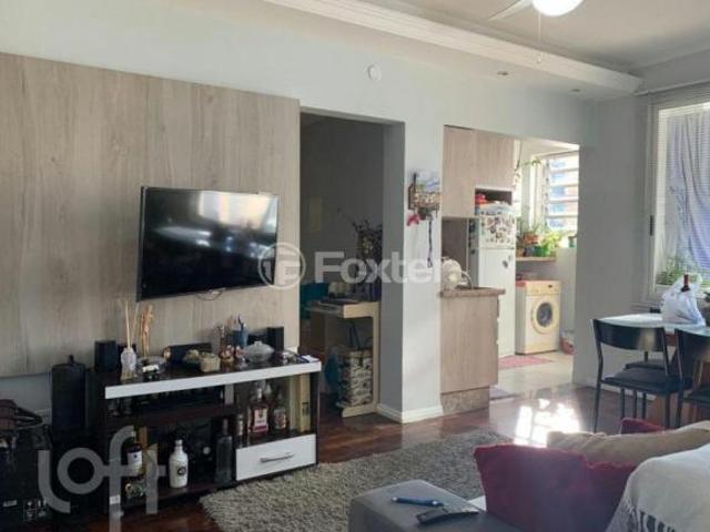 Apartamento, 2 dormitórios, 72.62 m², em Centro Histórico