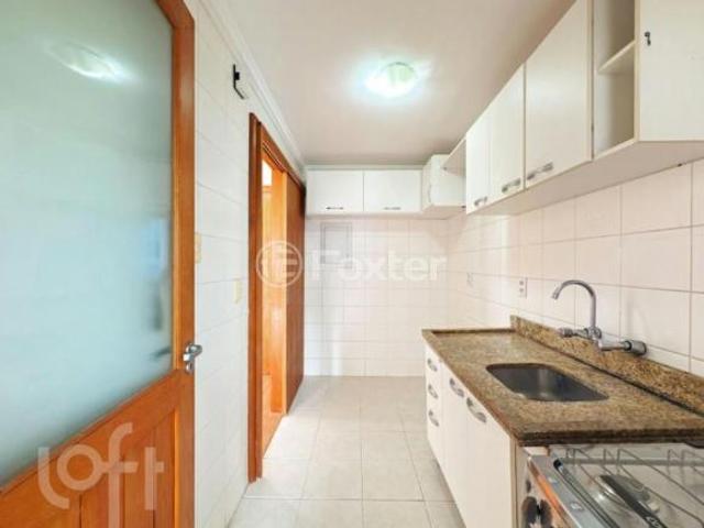 Apartamento, 2 dormitórios, 72.85 m², em Passo da Areia