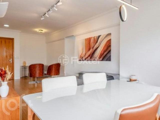 Apartamento, 2 dormitórios, 72.85 m², em Passo da Areia