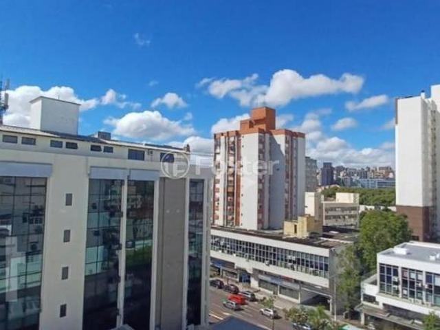 Apartamento, 2 dormitórios, 73 m², em Floresta