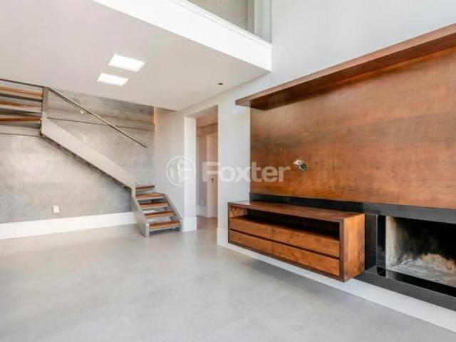 Apartamento, 2 dormitórios, 73 m², em Rio Branco