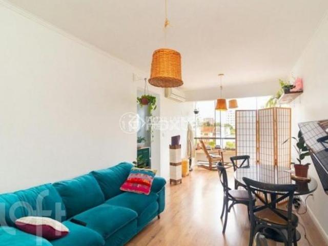Apartamento, 2 dormitórios, 73 m², em Tristeza