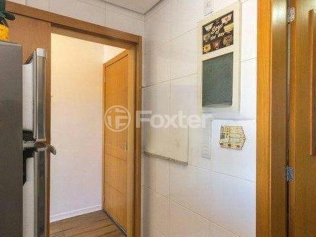 Apartamento, 2 dormitórios, 73.22 m², em São João