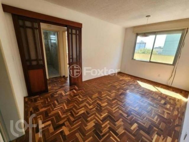 Apartamento, 2 dormitórios, 73.41 m², em Passo da Areia