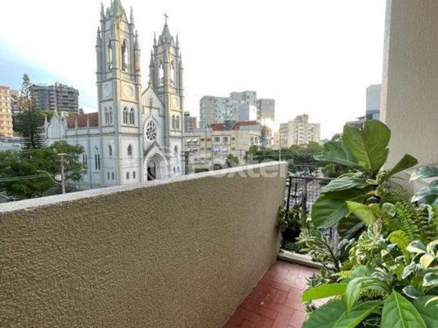 Apartamento, 2 dormitórios, 73.65 m², em Floresta