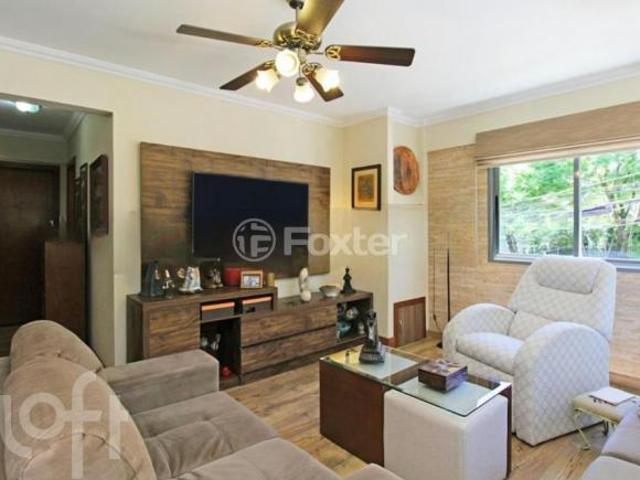 Apartamento, 2 dormitórios, 73.79 m², em Petrópolis