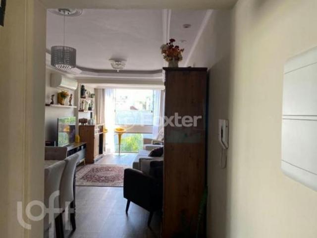 Apartamento, 2 dormitórios, 73.85 m², em Santana