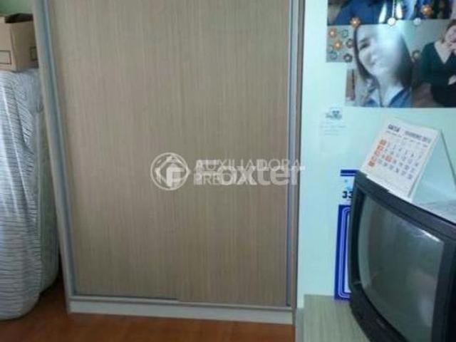 Apartamento, 2 dormitórios, 73.86 m², em Partenon