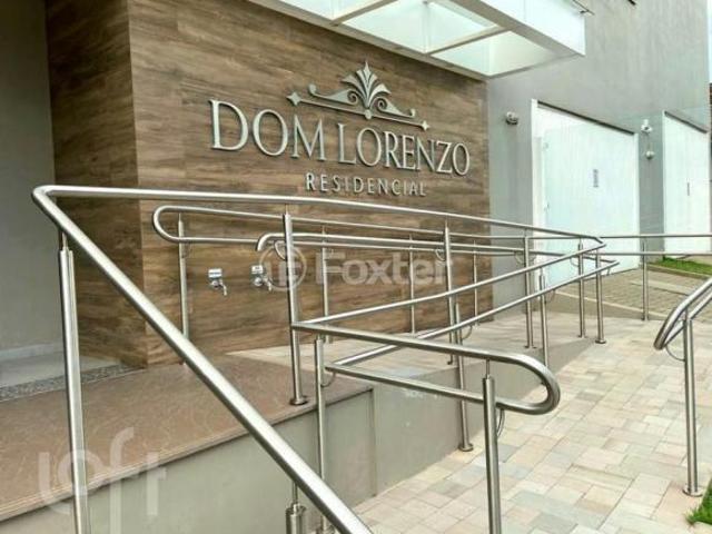 Apartamento, 2 dormitórios, 84 m², em Scharlau