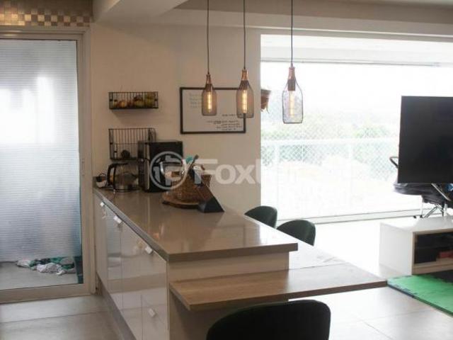 Apartamento, 2 dormitórios, 84 m², em Pari