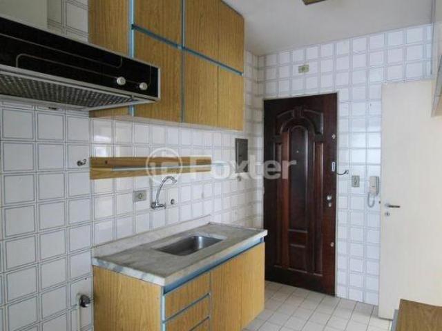 Apartamento, 2 dormitórios, 84 m², em Vila Pirajussara