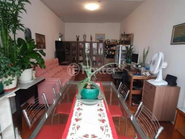 Apartamento, 2 dormitórios, 85 m², em Bela Vista