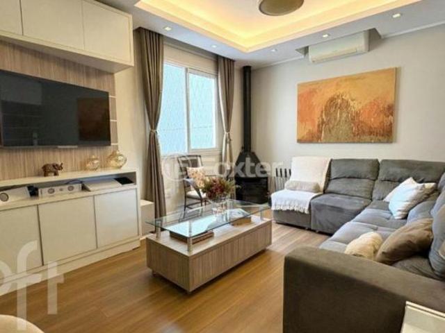 Apartamento, 2 dormitórios, 85 m², em Rio Branco