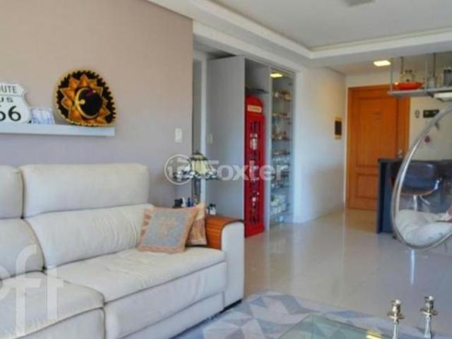Apartamento, 2 dormitórios, 85.51 m², em Petrópolis