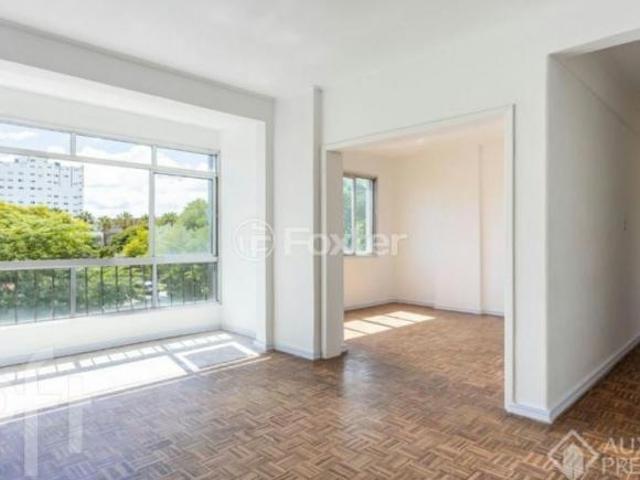 Apartamento, 2 dormitórios, 86 m², em Centro Histórico