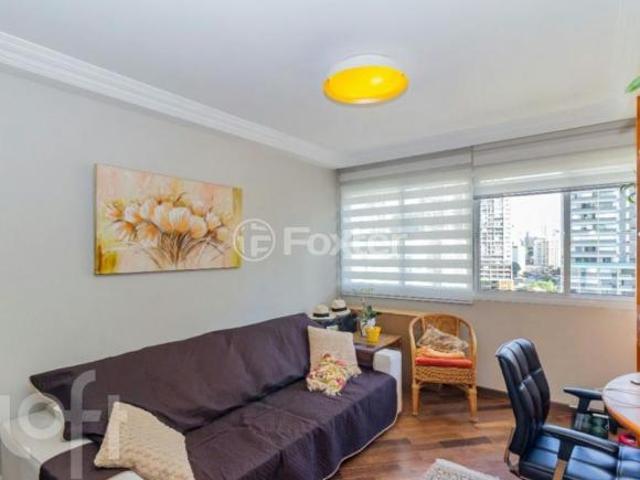 Apartamento, 2 dormitórios, 86 m², em Jardim das Acácias