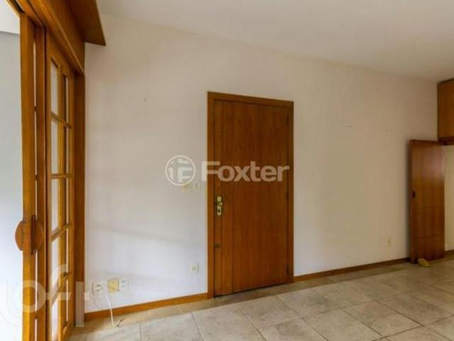 Apartamento, 2 dormitórios, 86 m², em Mont Serrat