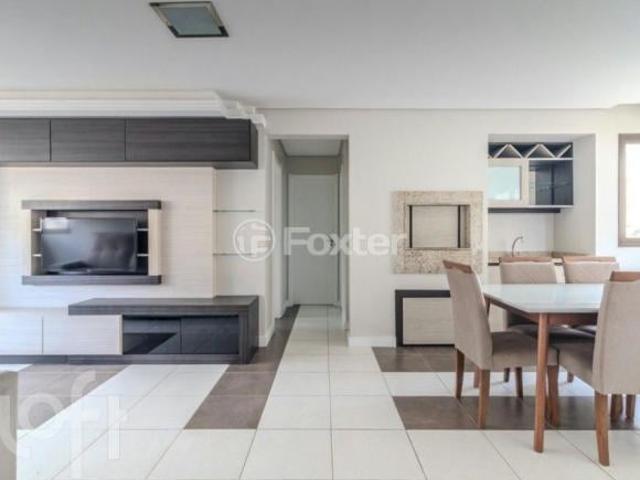 Apartamento, 2 dormitórios, 86 m², em São João