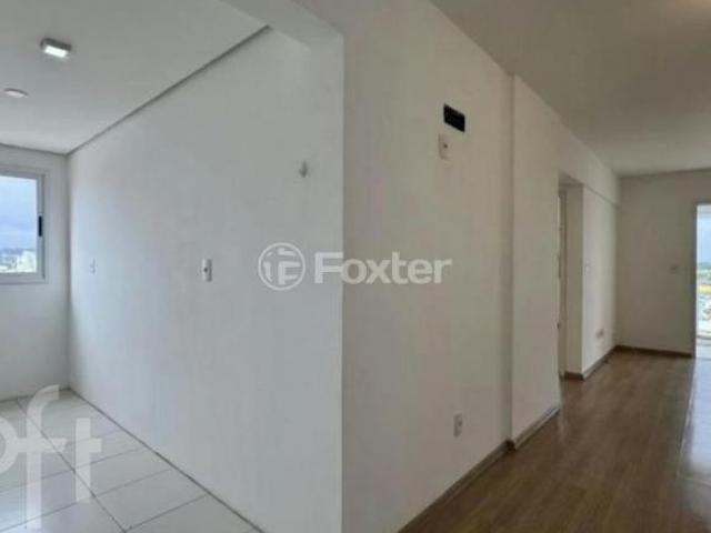 Apartamento, 2 dormitórios, 86.33 m², em Centro