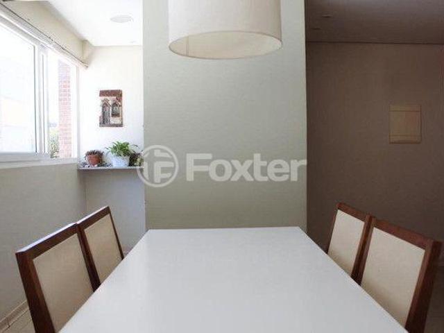 Apartamento, 2 dormitórios, 86.54 m², em Menino Deus