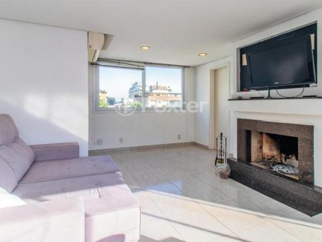 Apartamento, 2 dormitórios, 86.6 m², em Mont Serrat