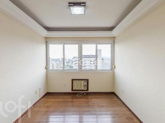 Apartamento, 2 dormitórios, 87 m², em Centro Histórico