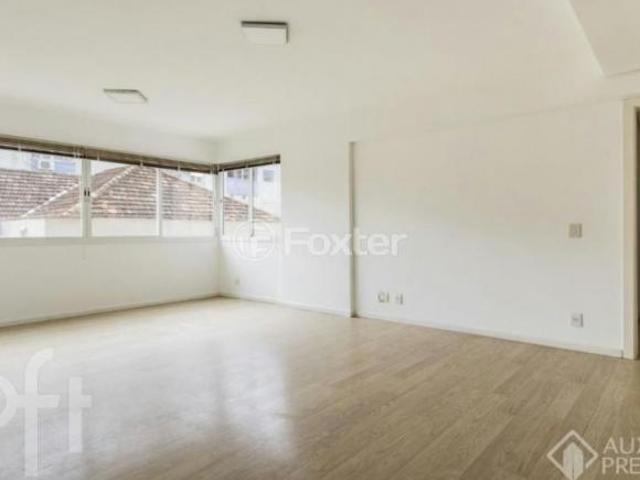 Apartamento, 2 dormitórios, 87.32 m², em Moinhos de Vento