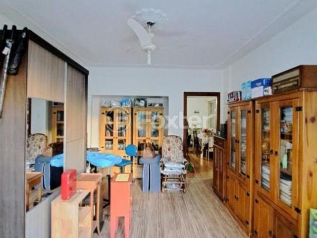 Apartamento, 2 dormitórios, 88 m², em Centro Histórico