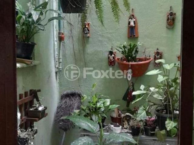 Apartamento, 2 dormitórios, 88.48 m², em Floresta