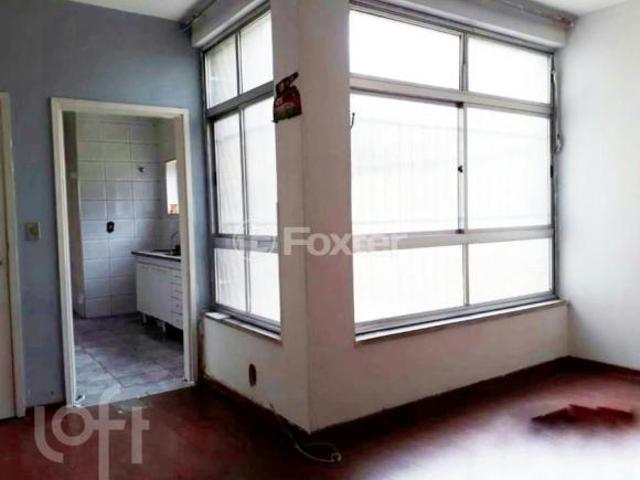 Apartamento, 2 dormitórios, 89 m², em Consolação