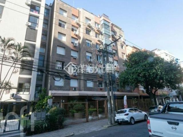 Apartamento, 2 dormitórios, 80 m², em Centro Histórico