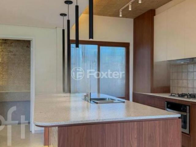 Apartamento, 2 dormitórios, 80 m², em Independência