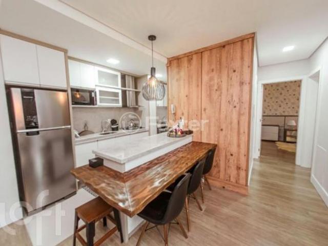 Apartamento, 2 dormitórios, 80 m², em Vila Suica