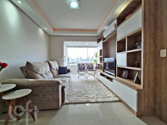 Apartamento, 2 dormitórios, 80.36 m², em Rio Branco