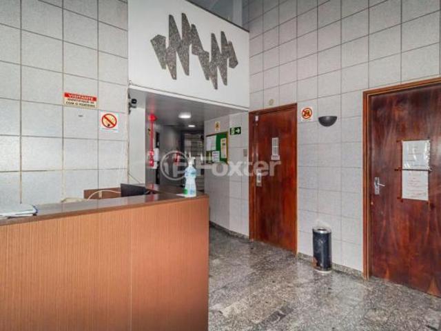 Apartamento, 2 dormitórios, 81 m², em Centro Histórico